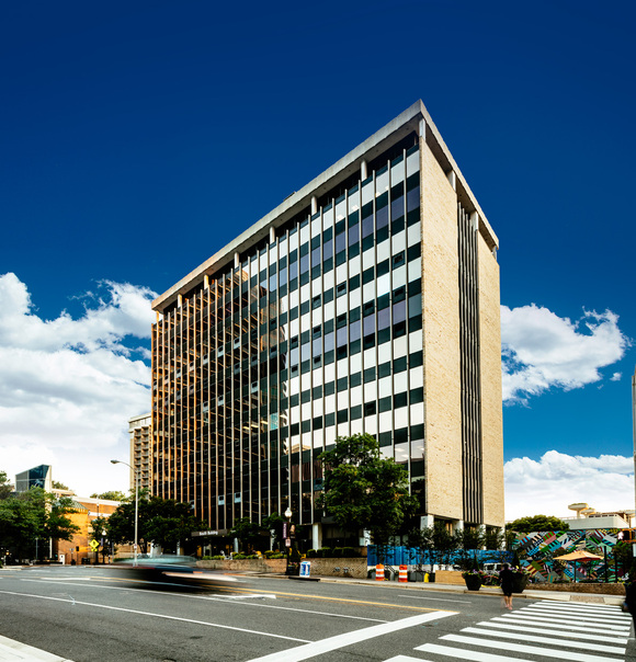 800 NORTH GLEBE ROAD | JBG SMITH